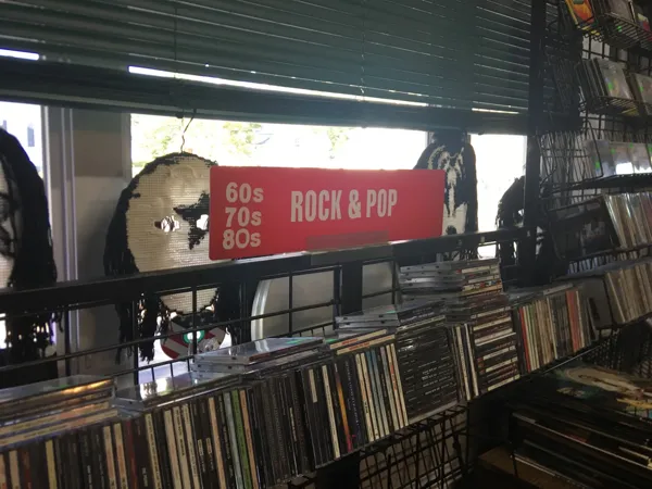 AVX Music and Movies / Audio Video Xing, formerly CD Zone - Record ...