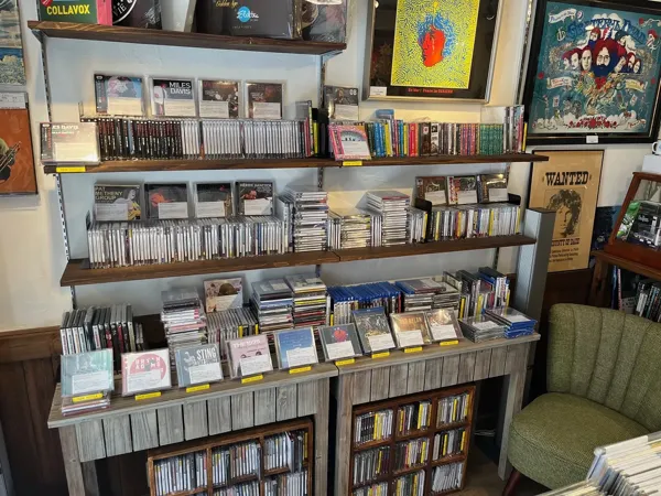 BEATNIK GROOVE STORE - レコード店 at 2-chōme-7-6 Nishiogiminami, Suginami ...