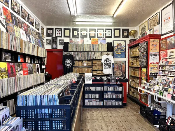 The Musical Box Record Shop - Record Store | Vinyl World