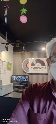 OhMandy's Records & Goodies - Record store at Unit 204, 2/F, 23 Panay ...