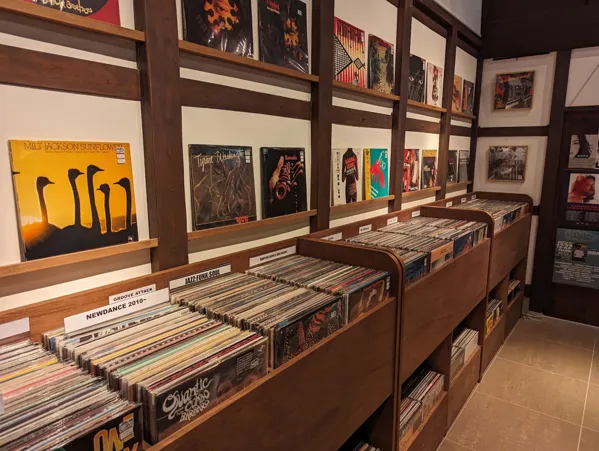 J.Records - Record store at 2-chōme-1-7 Higashiyama, Kanazawa, JP ...