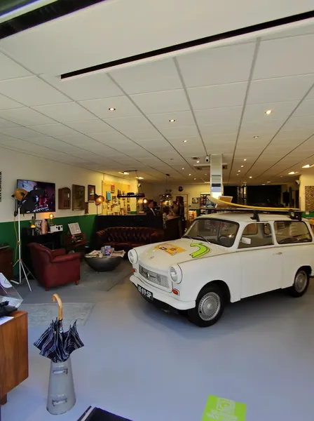 Elpees van Kees - Record store at Nieuwstraat 20, Hengelo, NL | Vinyl World