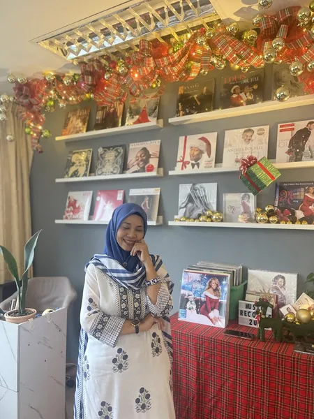 MusicRecords2u - Record store at Unit 6.09, Level 6, 88, Jalan Raja ...