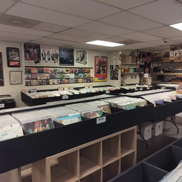 Nile Records - Record store at 40 N Macdonald #2, Mesa, US | Vinyl World