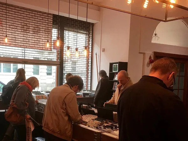 Vinyl Guru - Record store at 69 Westgate Rd, Newcastle upon Tyne, GB ...