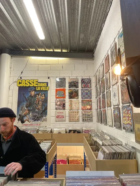 Dig Dug - Record store at 140 Rue des Rosiers Stand Nº 219, Saint-Ouen ...
