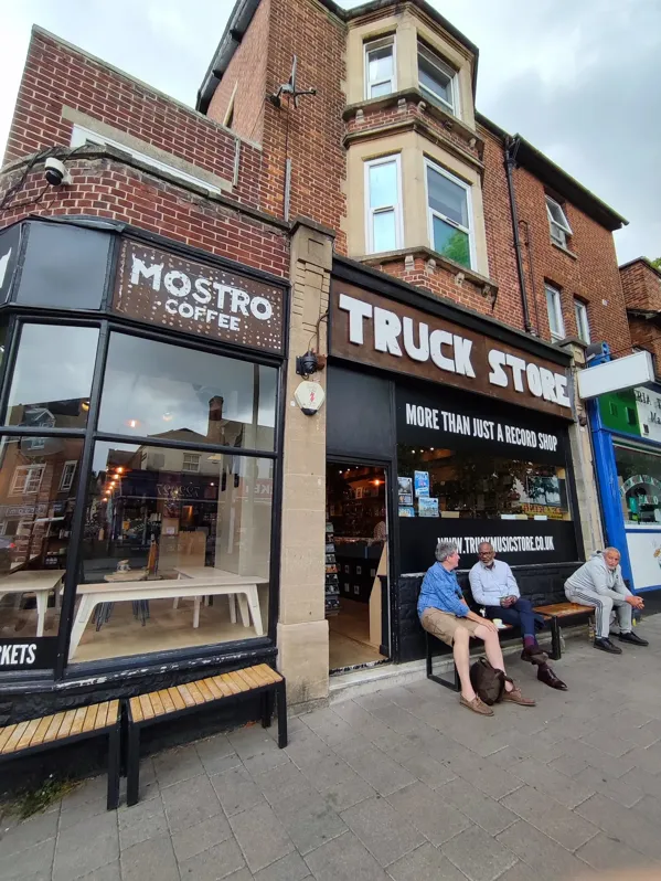 Flow Records - Record store at Common Ground Cafe, 37-38 Little ...