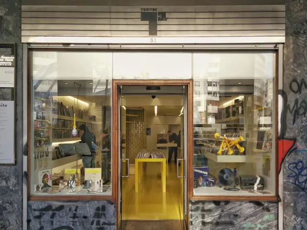 TUBITEK - CD store at Praça de Dom João I 31, Porto, PT | Vinyl World